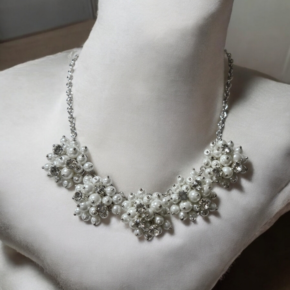 Talbots | Jewelry | Vintage Modern Talbots Chunky Faux Pearl Prong Set ...